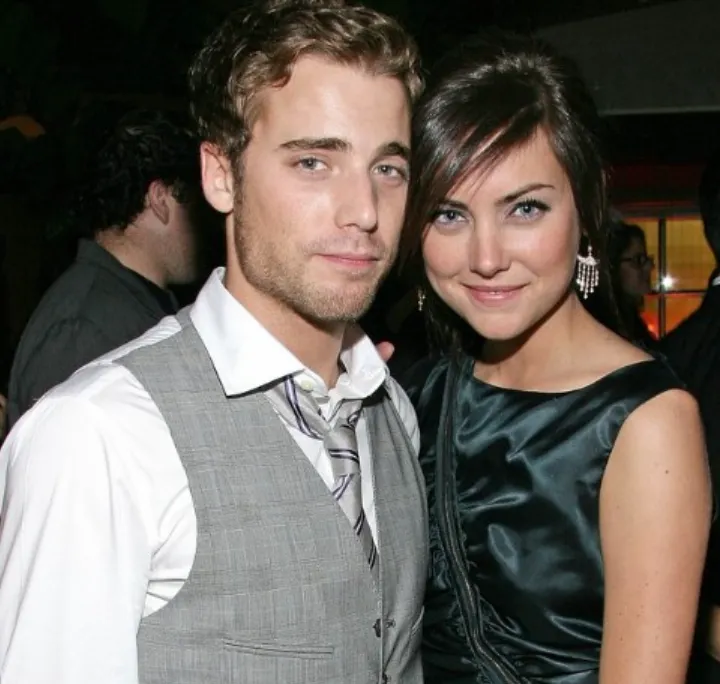 Dustin Milligan's Wife: Everything You Need to Know - Biojourneyhub